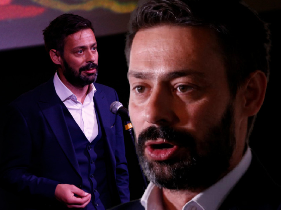 OTAC ZA PRIMER: Milan pokazao kako hrani sina